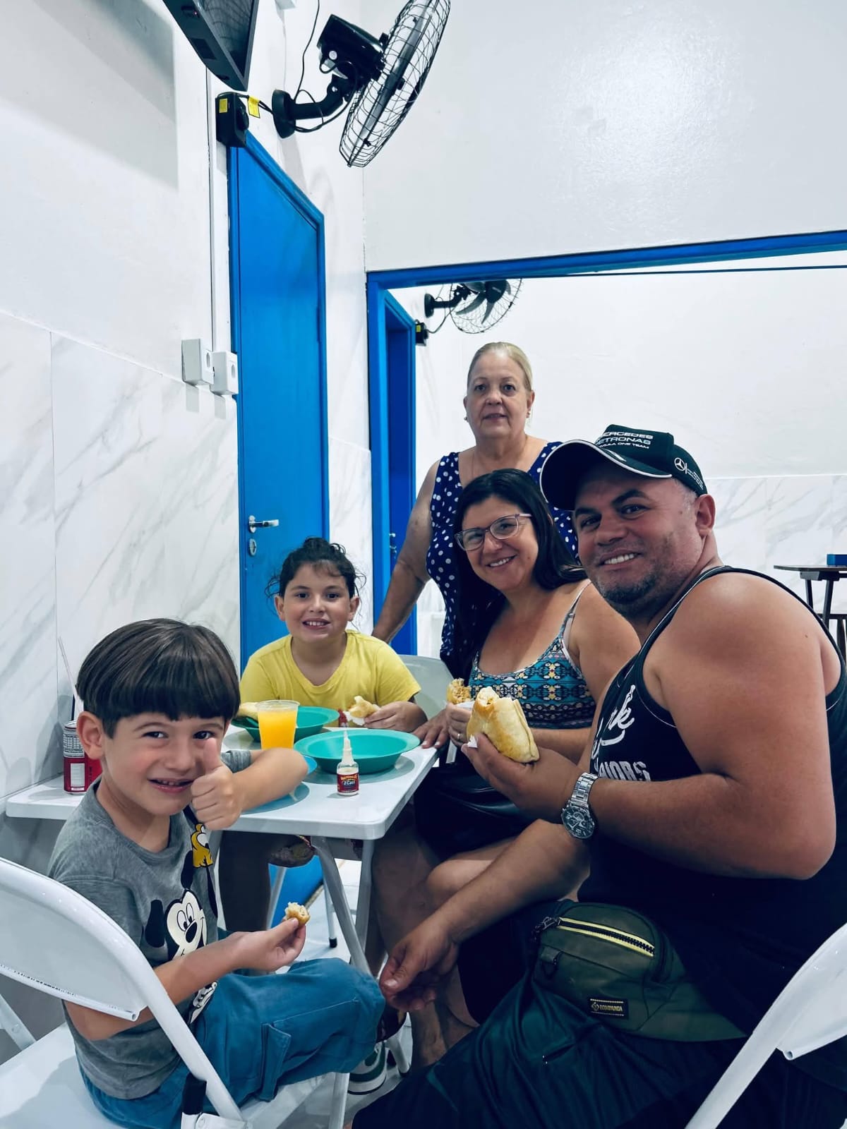 Reinauguração da Pastelaria Santa Rita | VALE INDEPENDENTE – O seu ...